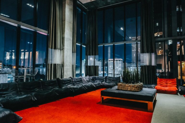 Luxury Apartments in Downtown New Orleans | 930 Poydras