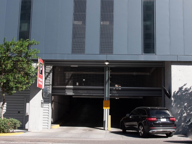 Downtown New Orleans Apartment Amenities | 930 Poydras